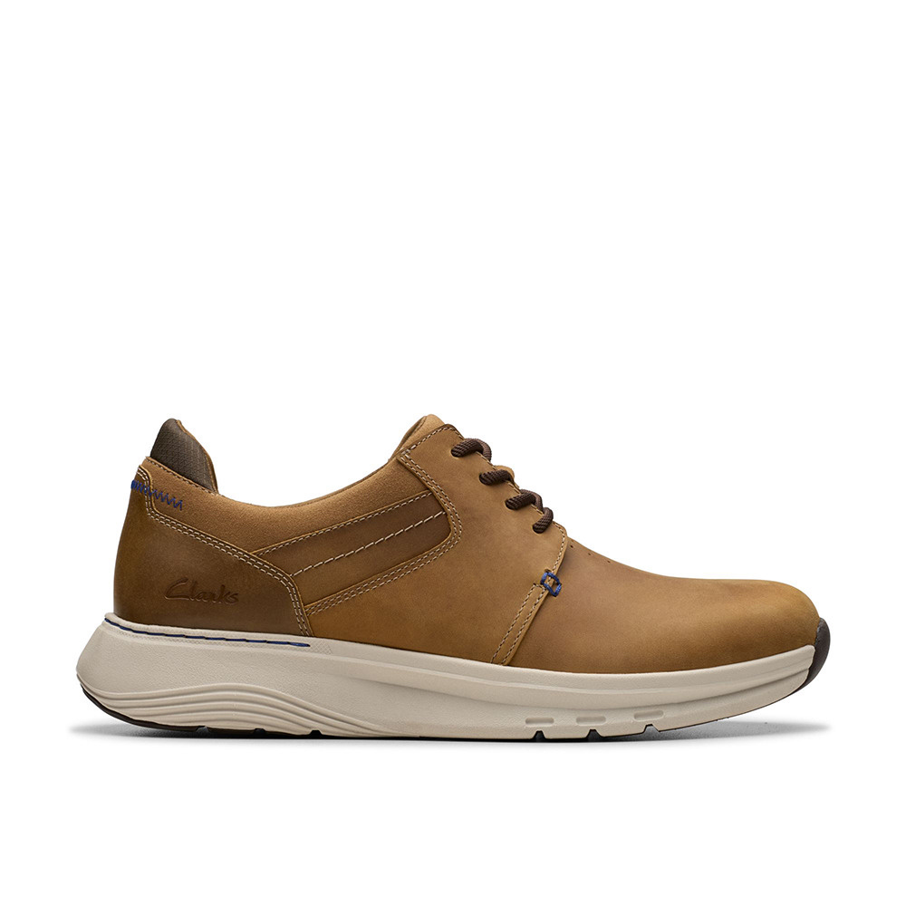最新商品頁 - Clarks