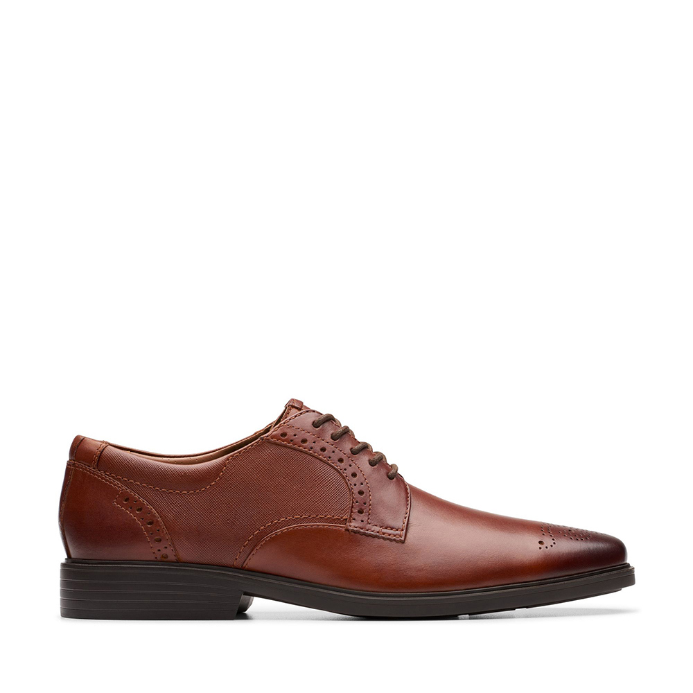 最新商品頁 - Clarks