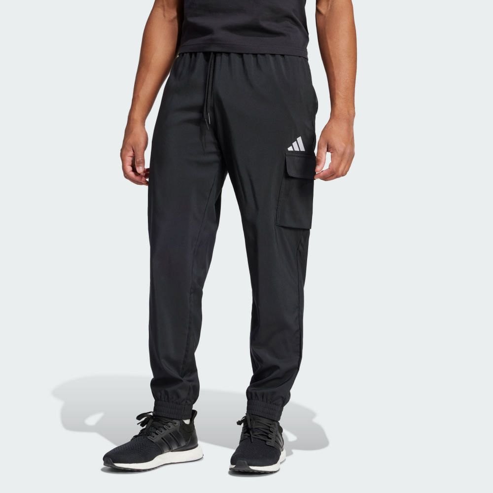 adidas Essentials系列服飾
