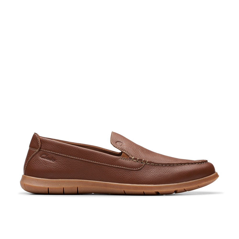 最新商品頁 - Clarks