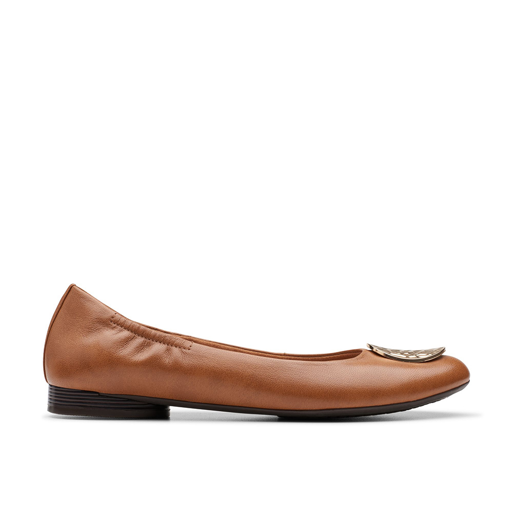 最新商品頁 - Clarks